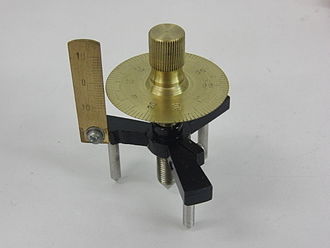 What is Spherometer?