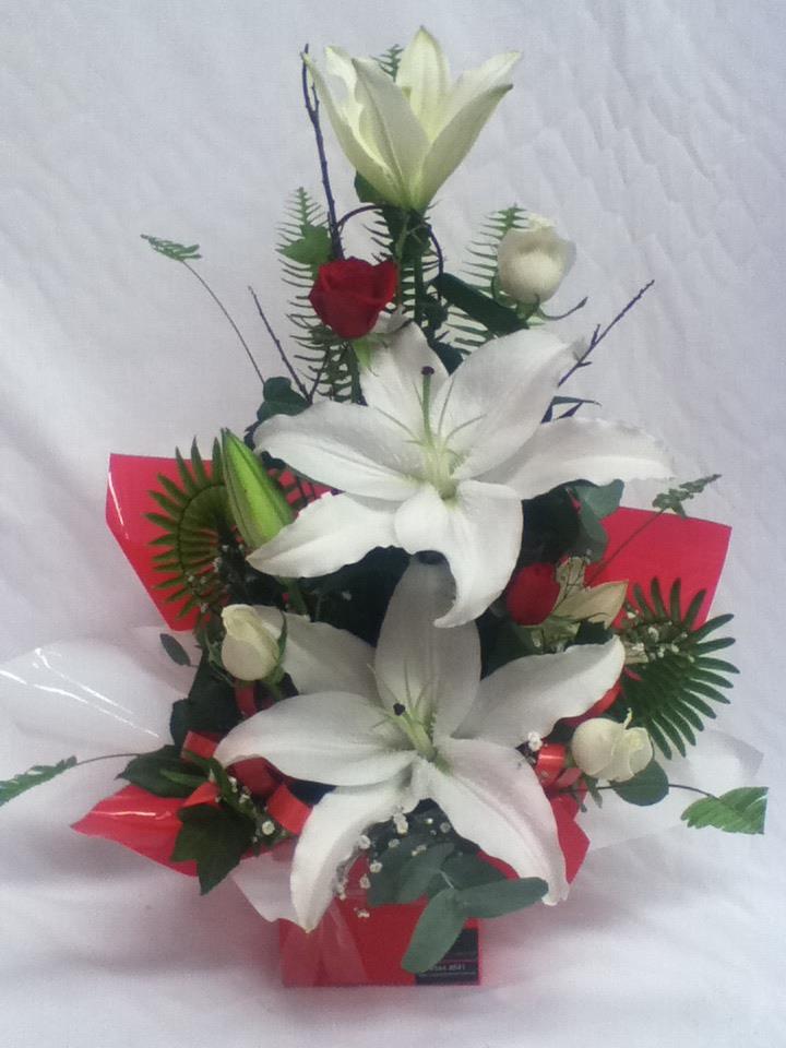 KAREN'S BRIDAL Mothers DAY FLOWERS AND GIFTS FOR TULARE CA + FREE DELIVERY