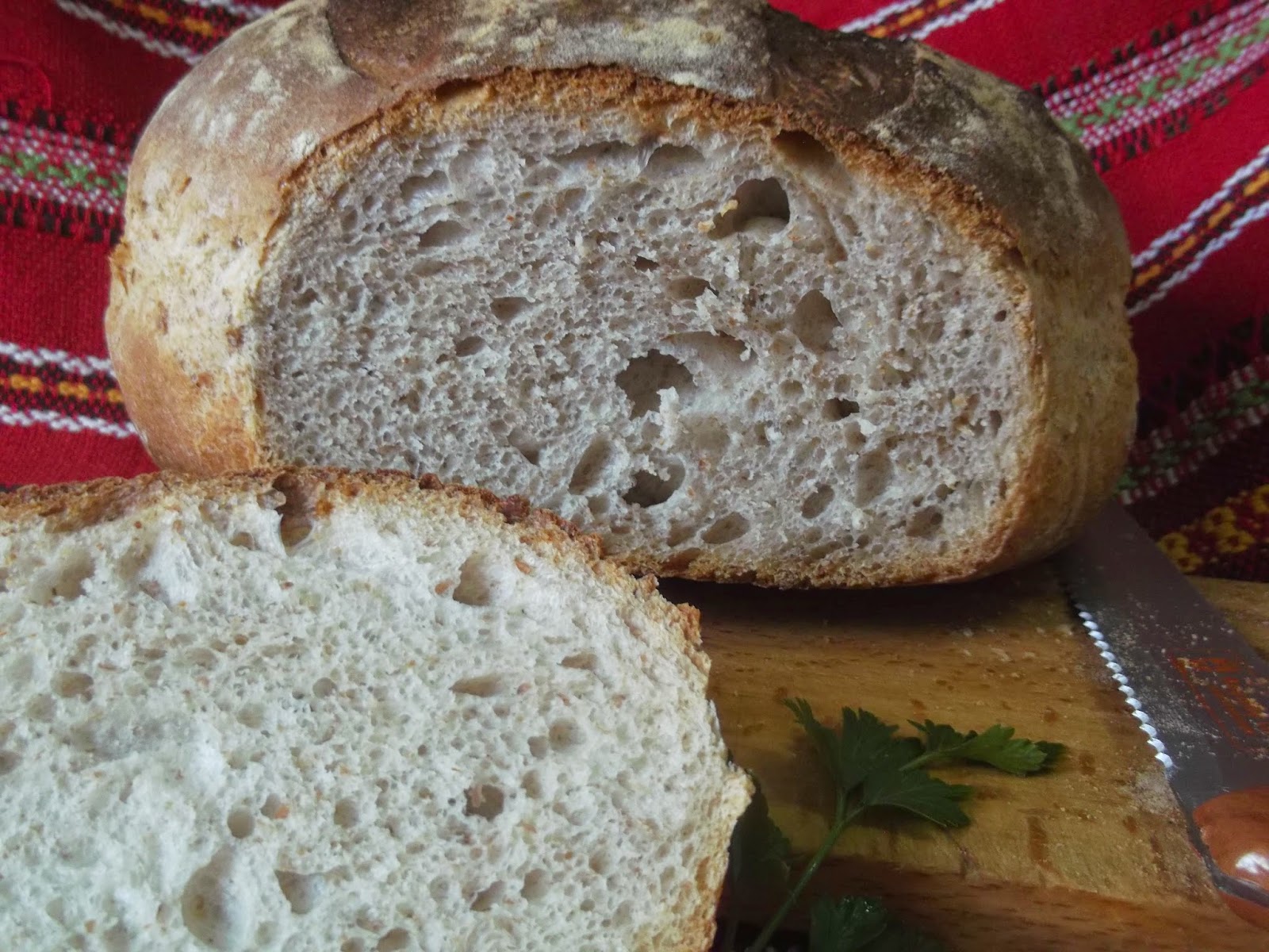 Hellena ...din bucataria mea...: Paine cu faina integrala de grau