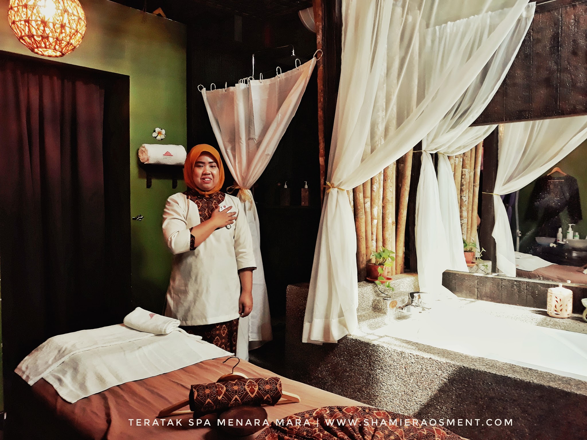 Facial Treatment at Teratak Spa Menara MARA.