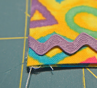 Sew Delightful: Pocket Tutorial