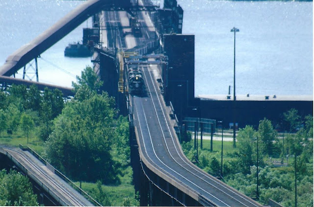 Towns and Nature: Duluth, MN: CN/DM&IR #5 and #6 Ore Docks