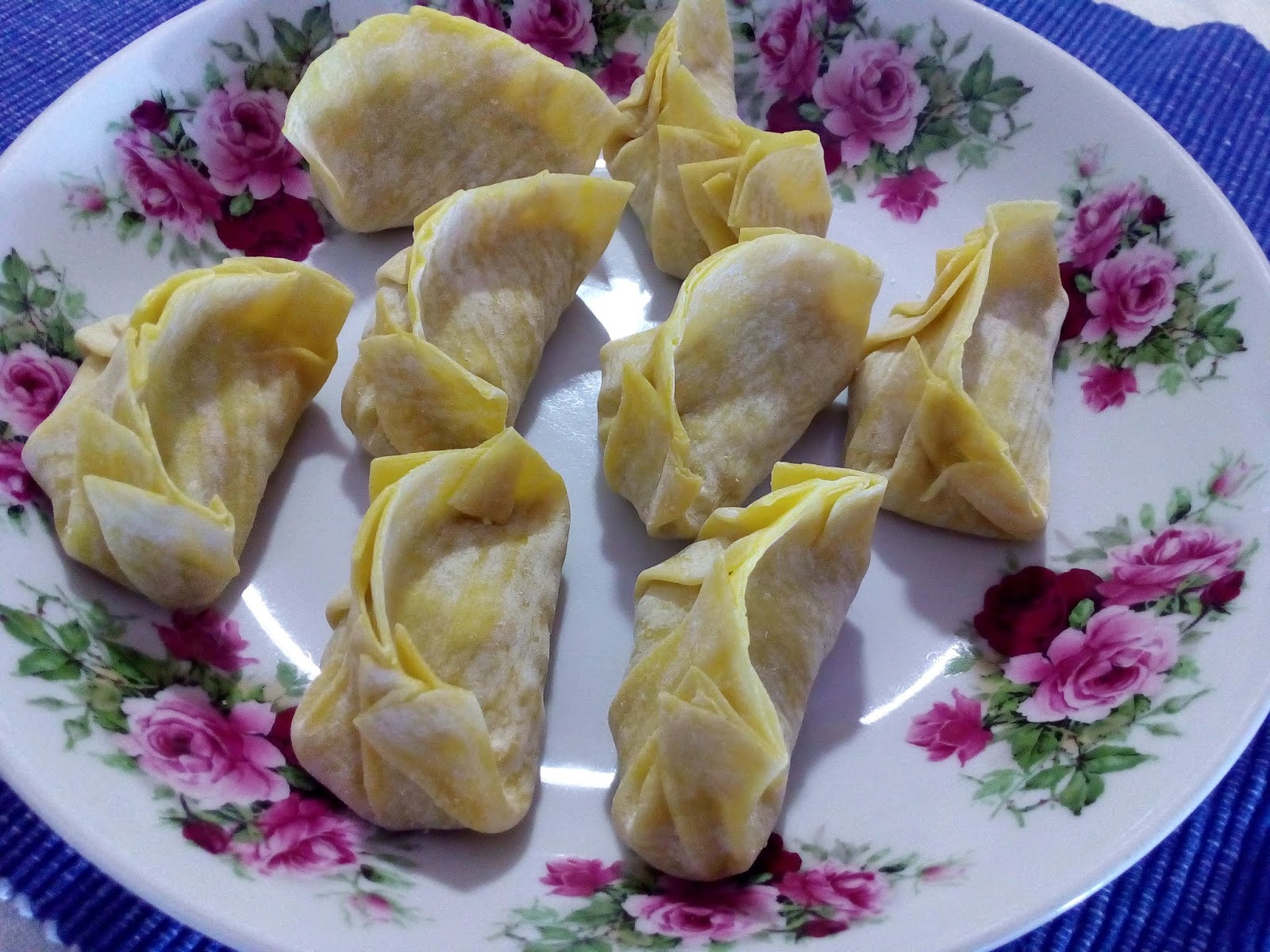 SurayaMSyed: Wantan Ikan Sardin & Fish Ball