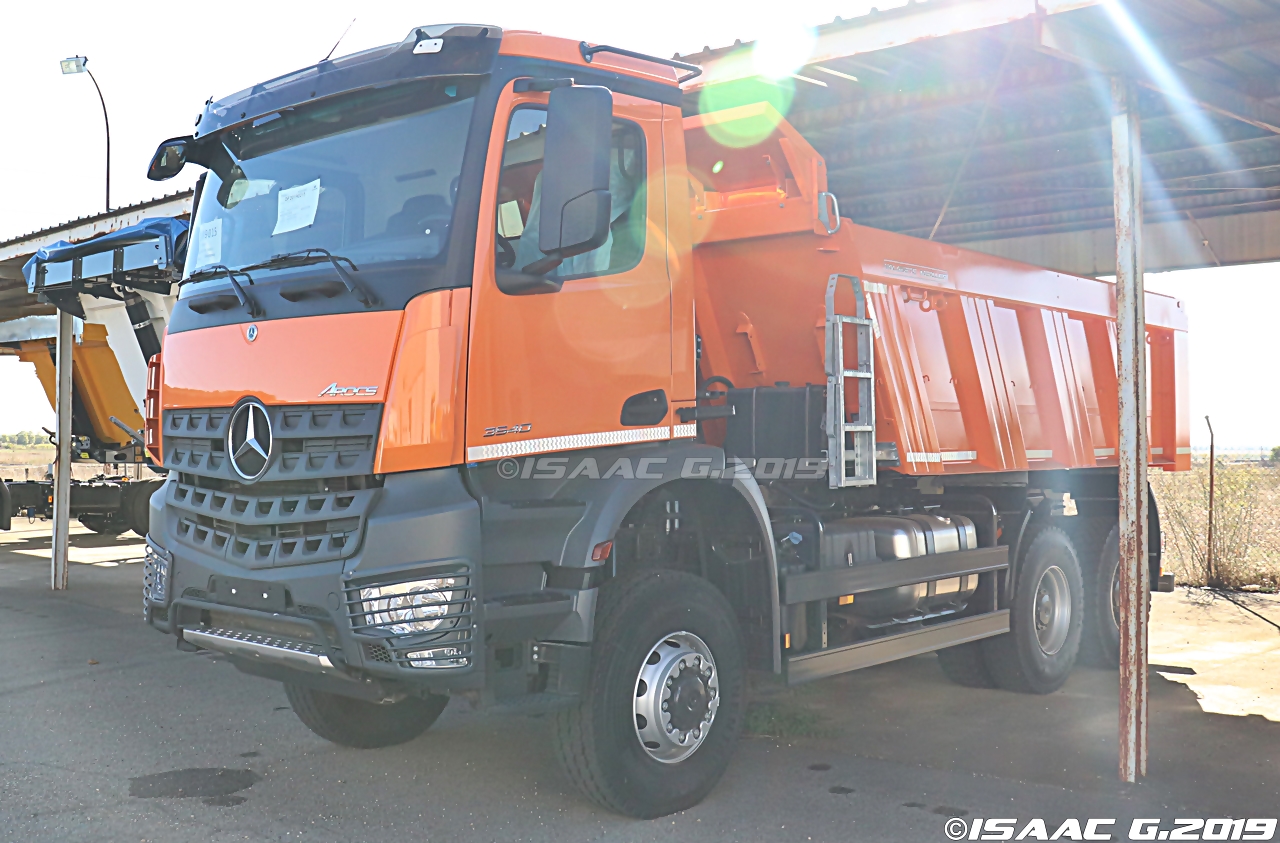 Camiones y Autobuses en Castilla y León: Mercedes Arocs 6x6