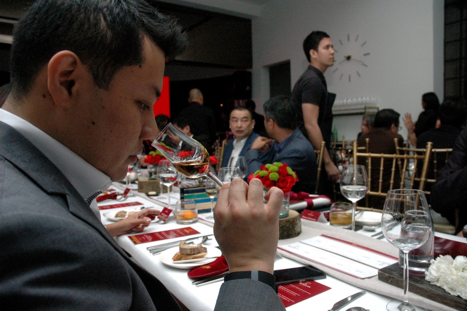 DUDE FOR FOOD: An Evening of Rare Distinction: The Macallan Rare Cask