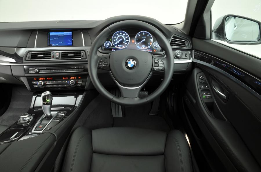 2014-bmw-520d-se-saloon-specs-features-performance-review-coopcar