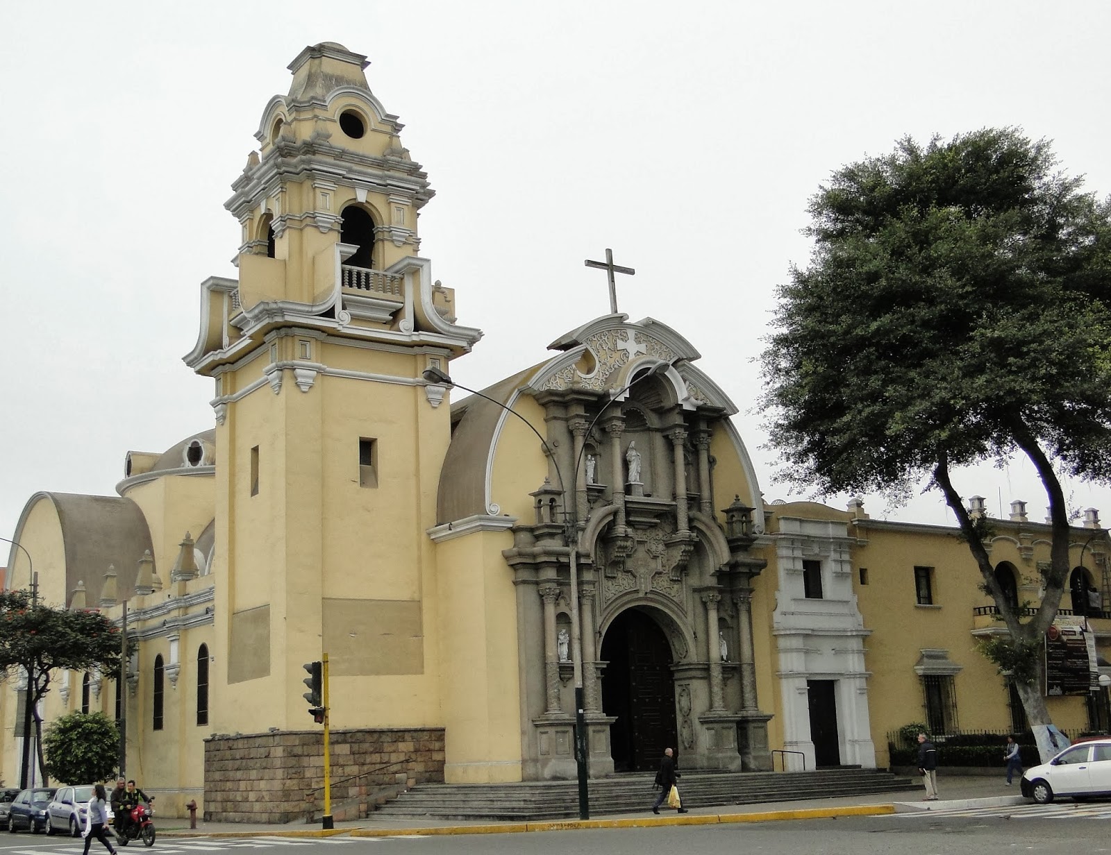 COMO CHEGAR A BARRANCO ? O QUE É QUE BARRANCO TEM ? | Uma Senhora Viagem