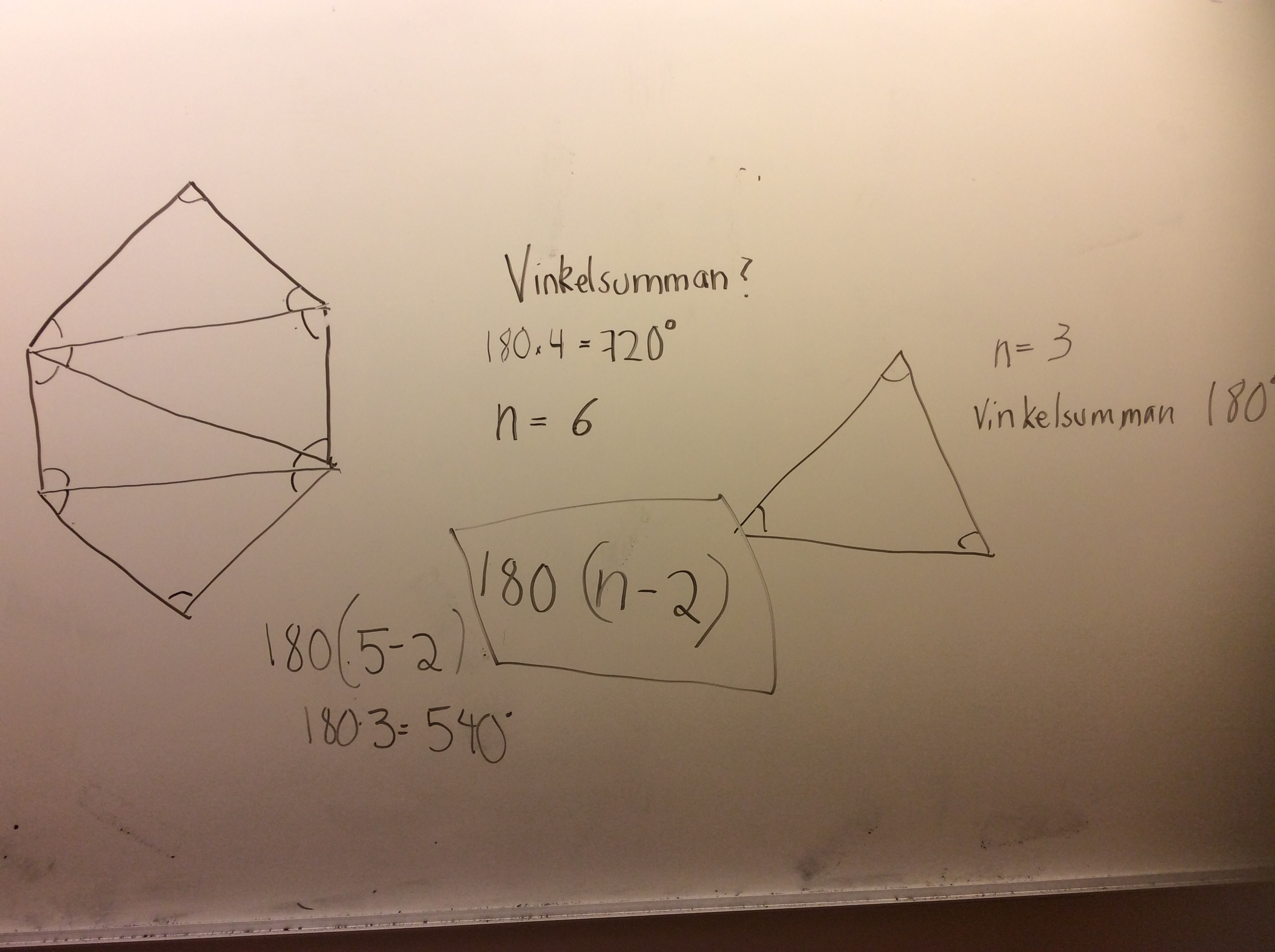Helenas Teknik & Matteblogg: Diagonaler, vinkelsumma i en månghörning.