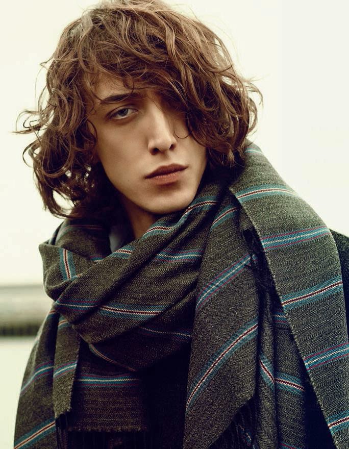 d1 Model Management: Val Bird for Tush Magazine