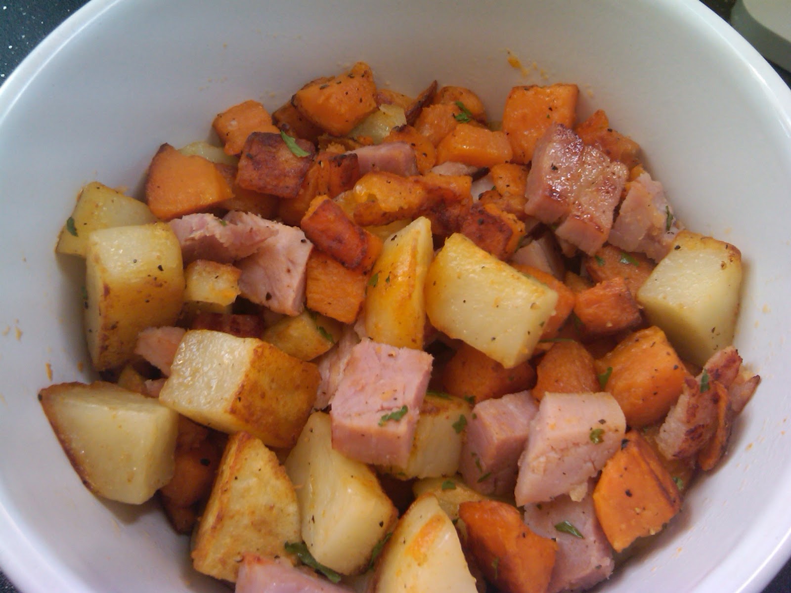 Michele's Woman Cave: Ham & Potatoes Hash