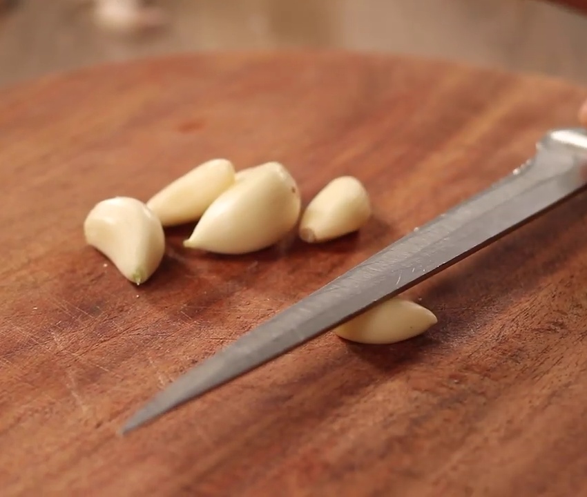 How to make Burani Raita at Home | Homemade Burani Raita Recipe ...