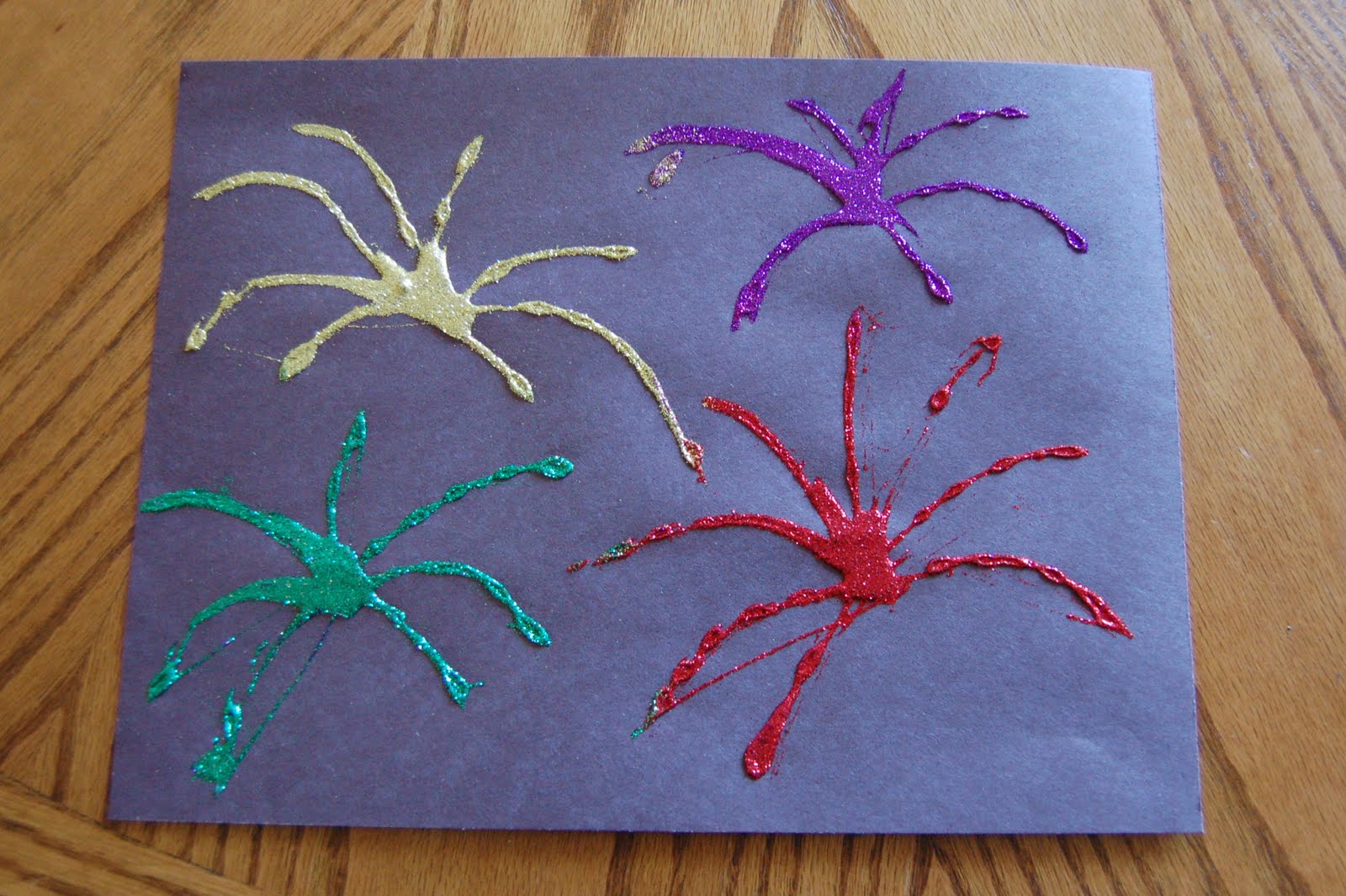 Fourth of July Fireworks Craft ~ She's Crafty