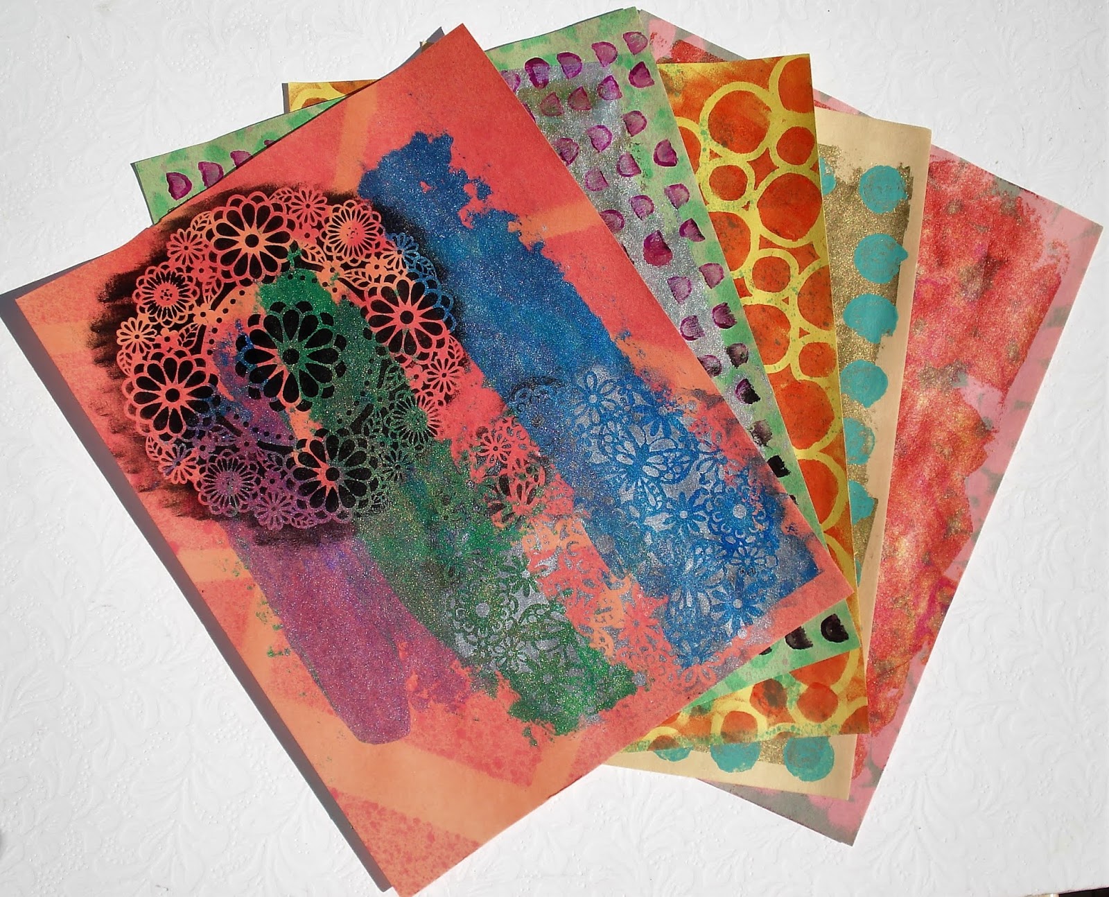 Mail me some art: ARTIST's PAPERS - Part 1