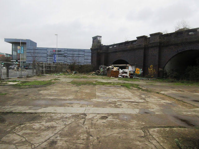 Liberal England: After the Bowstring Bridge: Greening Leicester's ...