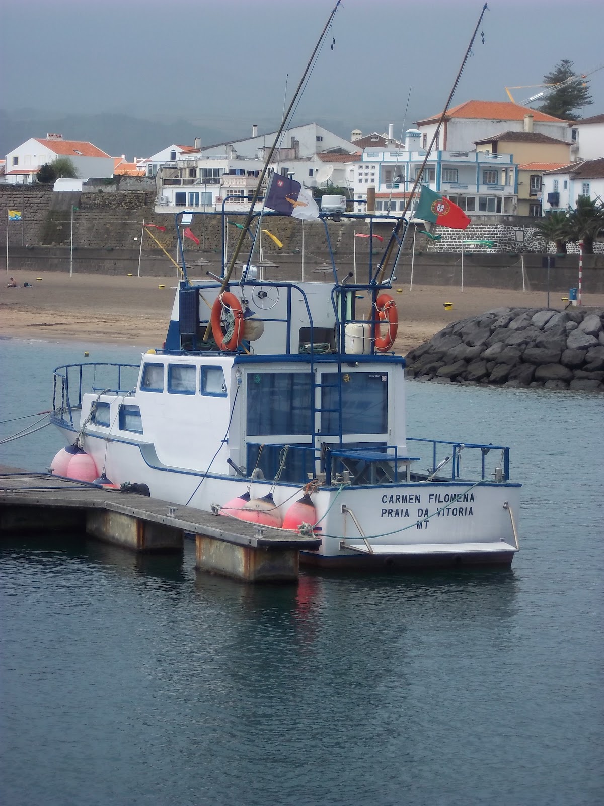 ship spotter in cabo da praia: Barco de pesca desportiva Carmen ...