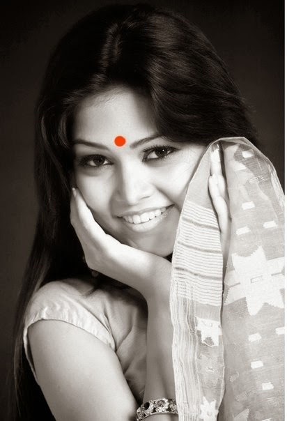 BANGLADESHI HOT MODEL ACTRESS: Top 5 Bangladeshi Model Info