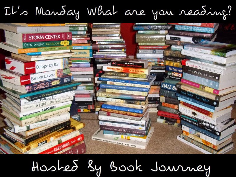 It's Monday! This is what we are reading | Girl Who Reads