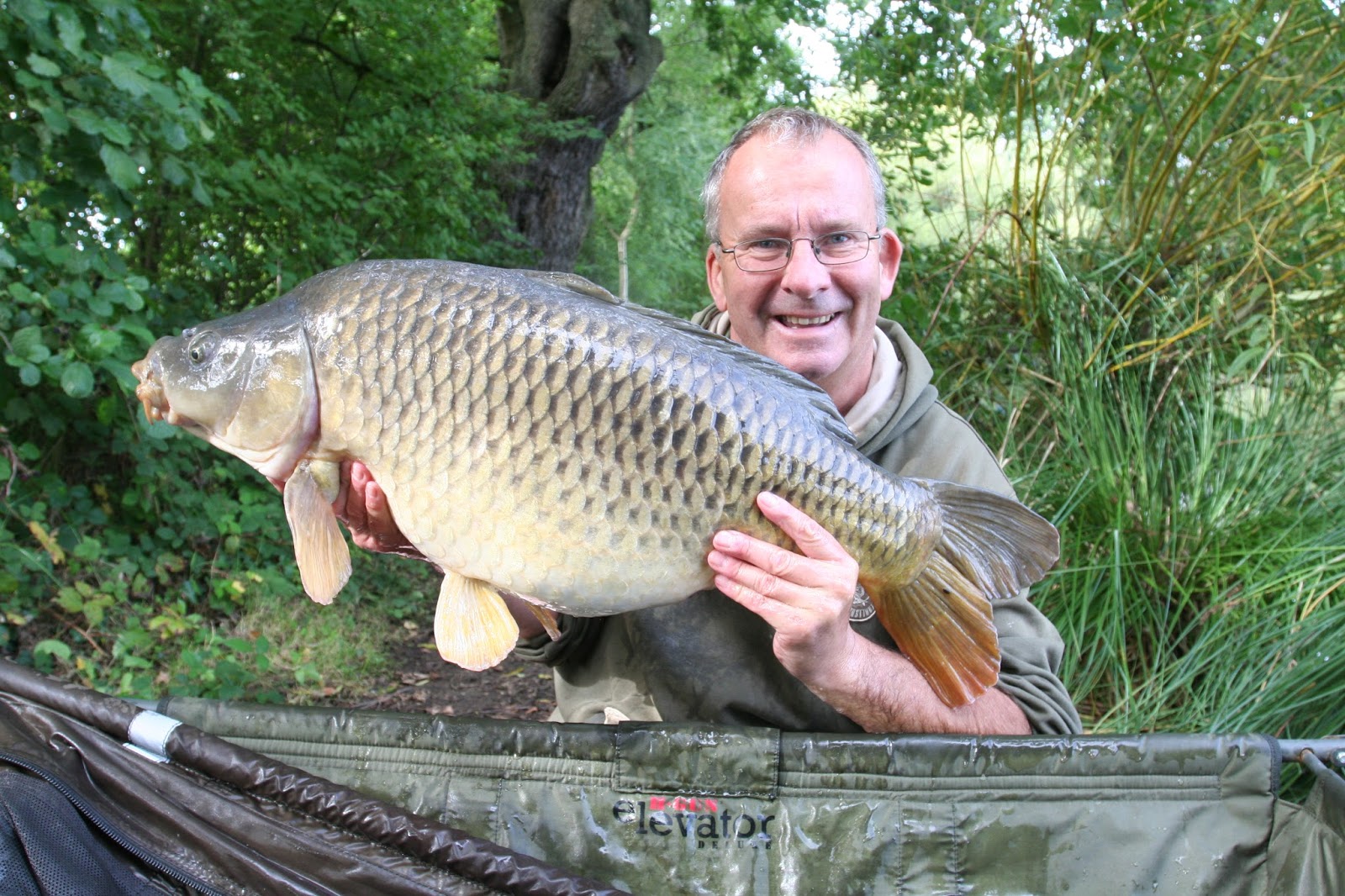 Duncan Charmans World of Angling: Zig fishing for Carp – The Basics ...