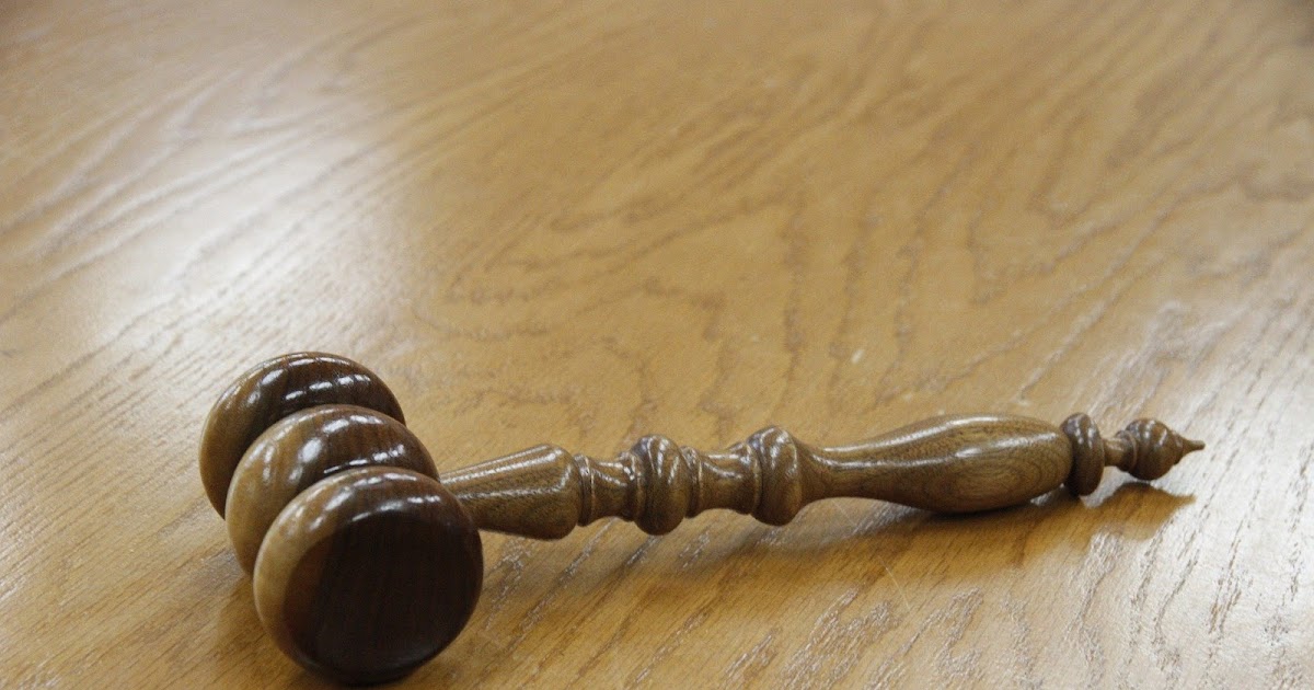 COLETÂNEAS ESPIRITUAIS: PODER DE JULGAR