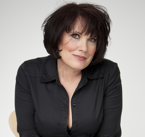 Interviewing The Legends: MARTHA DAVIS SINGER-SONGWRITER-MUSICIAN W/THE ...