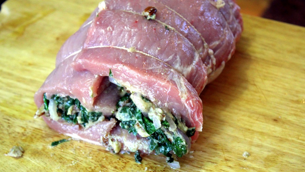 52 Ways to Cook: Spiral Stuffed Spinach Pork Loin... Slow Smoked on a Grill