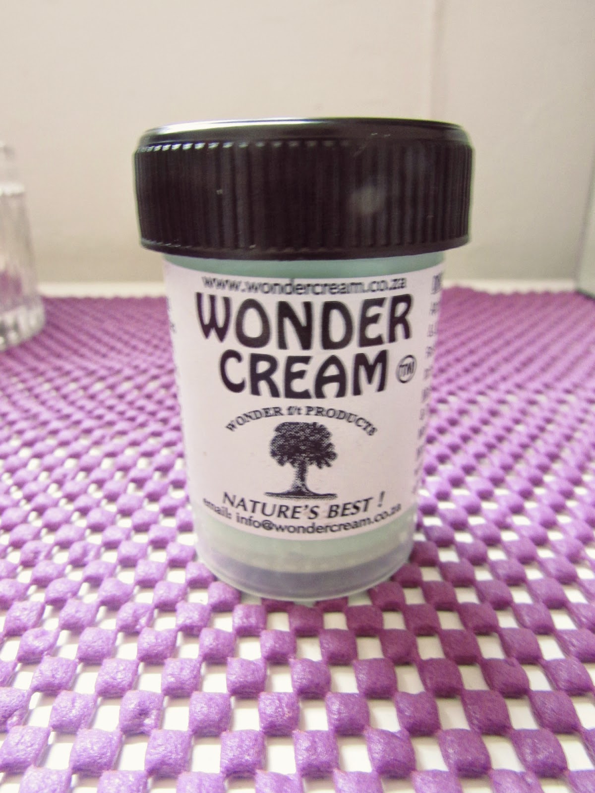 TheFabulosityDiary: Review : Experimenting With Creams