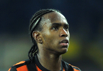 Willian-Brazilian Football Player-Biography and Photo | Sports Club Blog