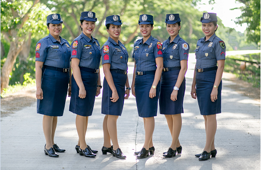 Six Iloilo sisters serves together in the Philippine National Police ...
