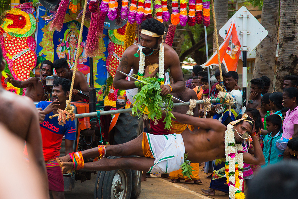 16 Kavadi Ideas Hindu Gods, Blue Trunks, Lord Murugan, 42% OFF