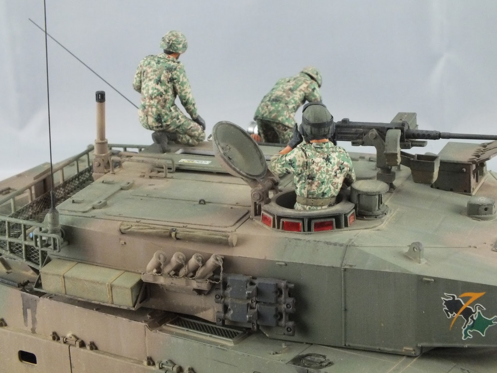 Pete's Model World : Banzai Baby! JGSDF Type 90 Complete