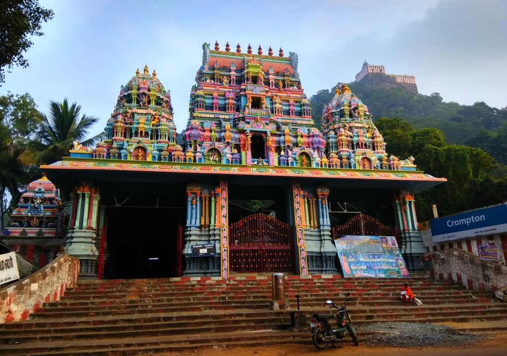 Tamilnadu Tourism: Vedagiriswarar Temple, Thirukalukundram, Chengalpattu