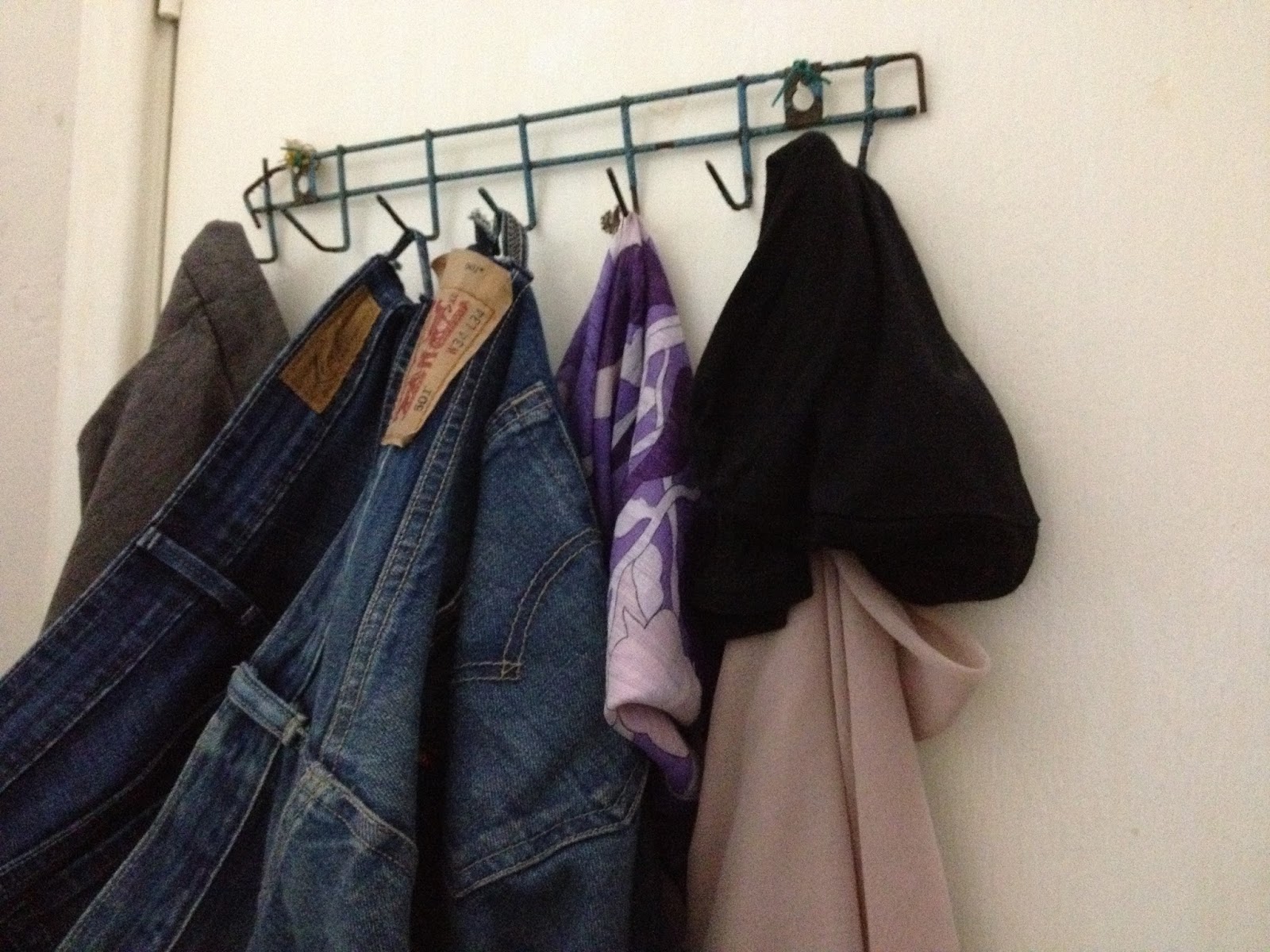 12+ Diy Rak Gantung Baju, Motif Terbaru!