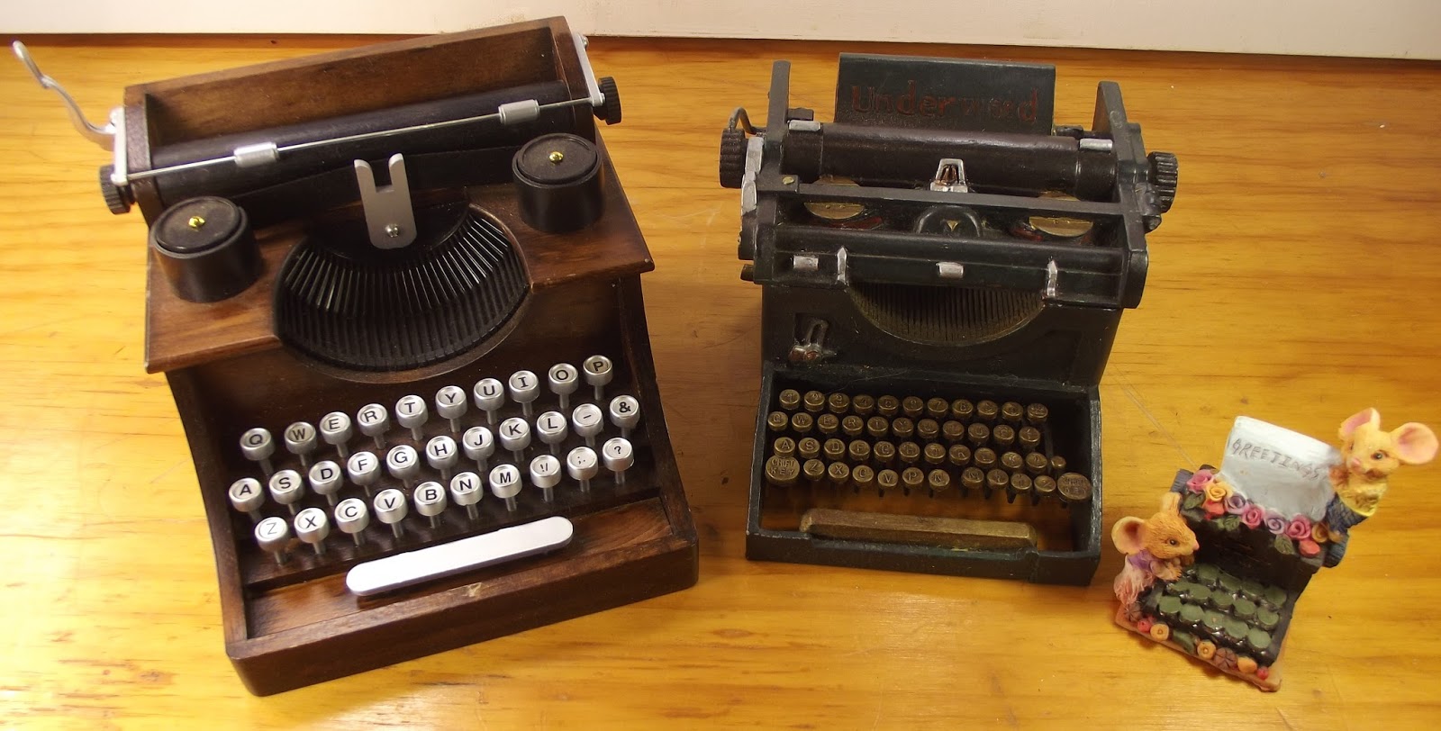 oz.Typewriter: Smallest Typewriter Collection