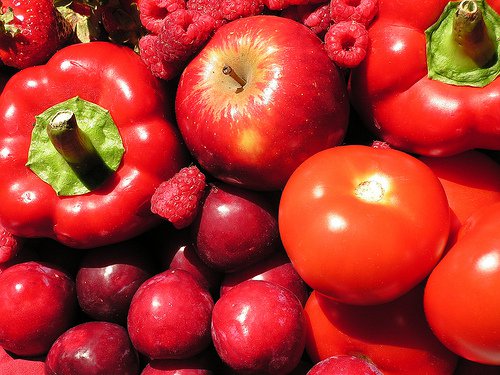 DIETA & SALUD: ¿CUÁNTOS ALIMENTOS DE COLOR ROJO CONSUMÍS?