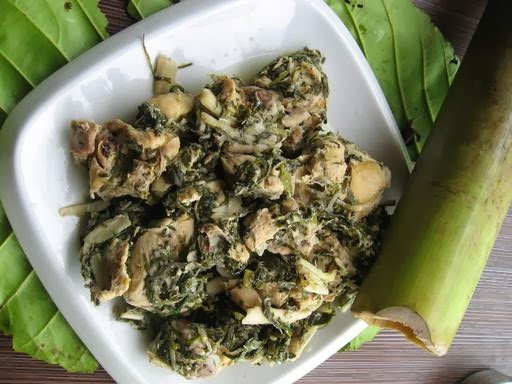 "Nang Nyaman" House Of Sarawakian Food: Ayam Pansuh