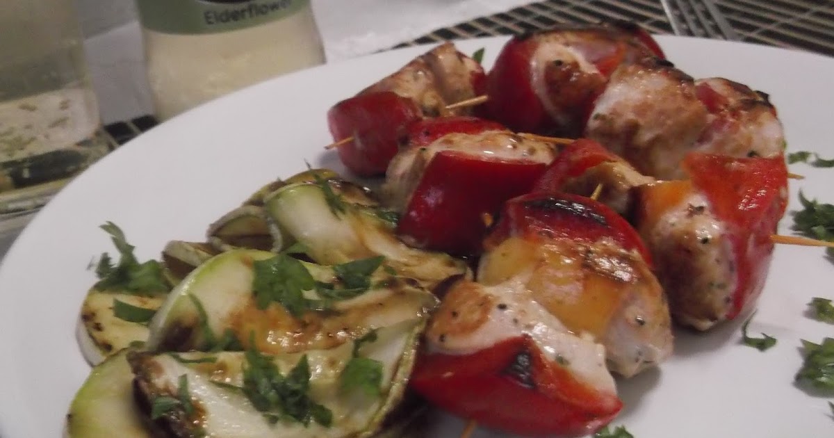 Hellena ...din bucataria mea...: Mini frigarui de pui cu cidru de mere