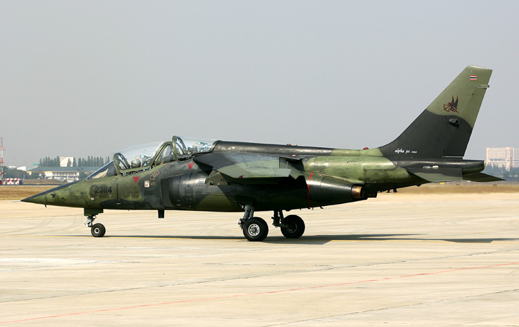 THAIDEFENSE-NEWS: Photo Gallery: RTAF ALPHA JET