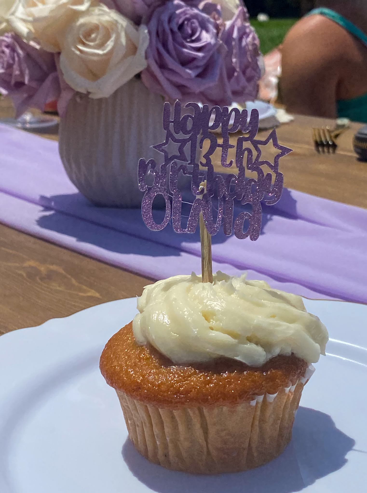 DIY Custom Cake Toppers with Silhouette CAMEO 4: Start to Finish ...