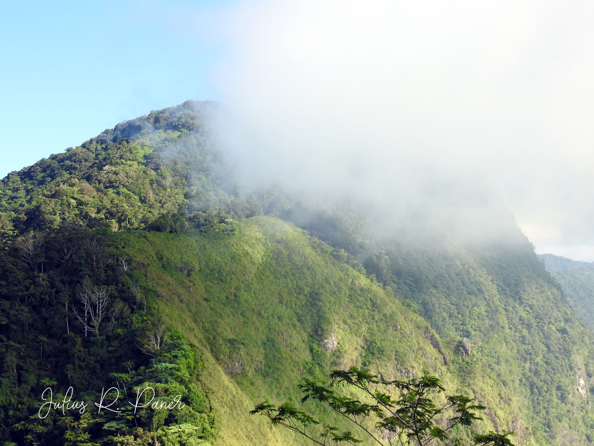 LOGSAC: Loay-Baryara-Biyaon Trilogy Day Hike