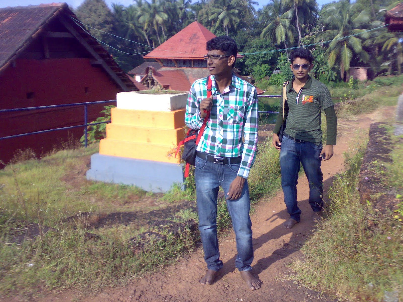 Fasal Kuttippuram: Anathapuram Temple In Kasargod