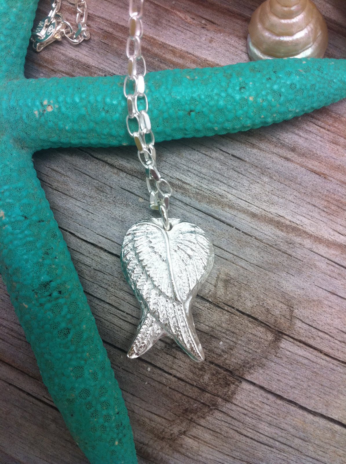 Sue-Ella Signature Designs: Handmade Angel Wings