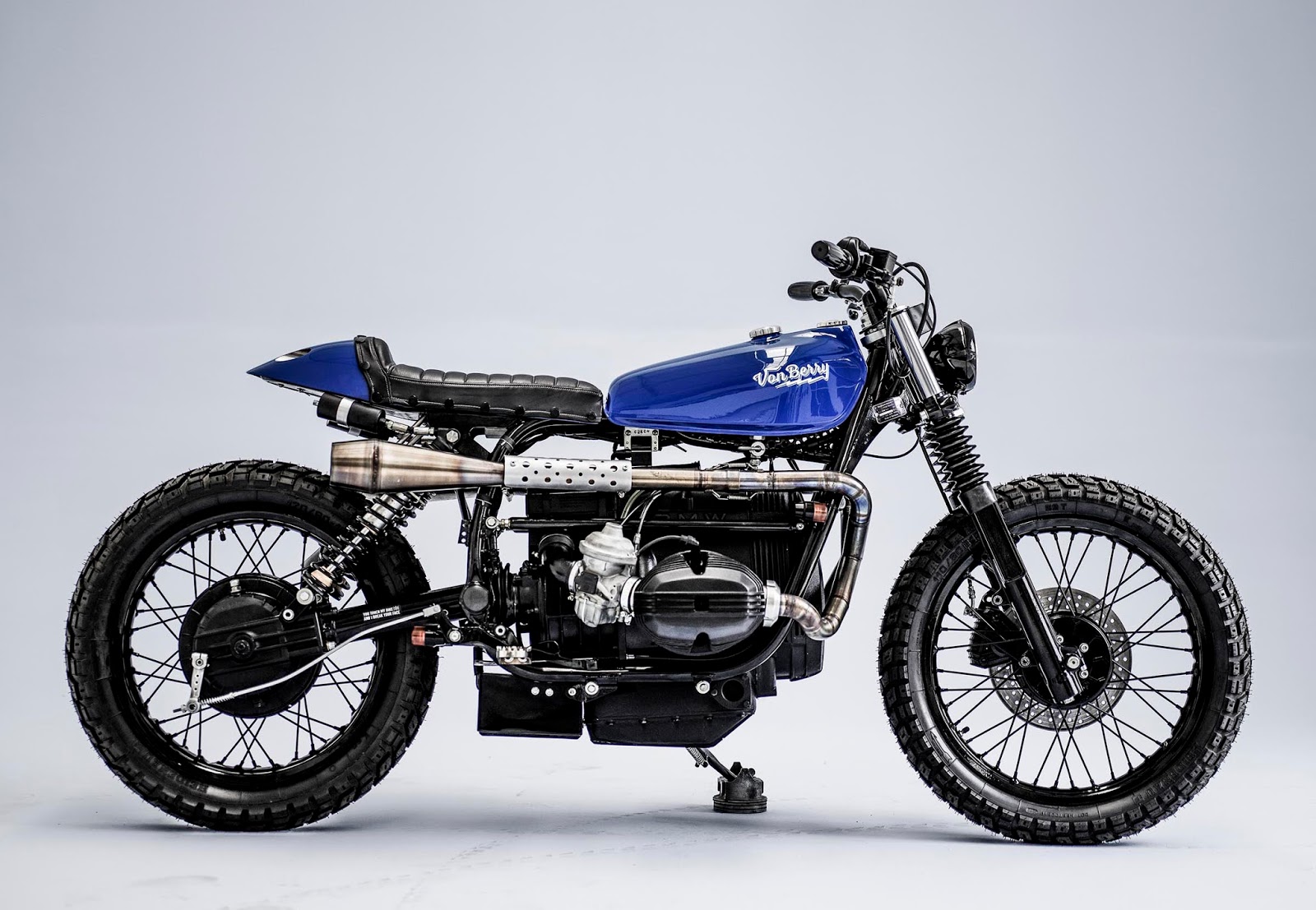 biker excalibur II: Project #32 - BMW R100 by HERENCIA CUSTOM GARAGE