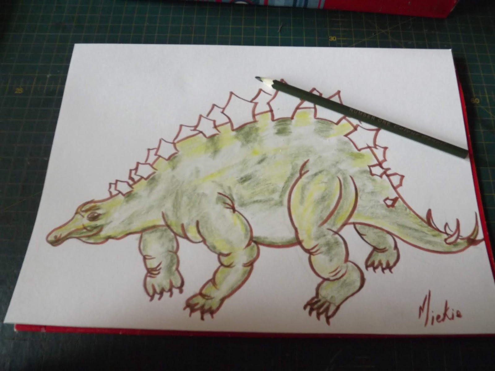 A Pretty Talent Blog: How to draw: A Stegosaurus