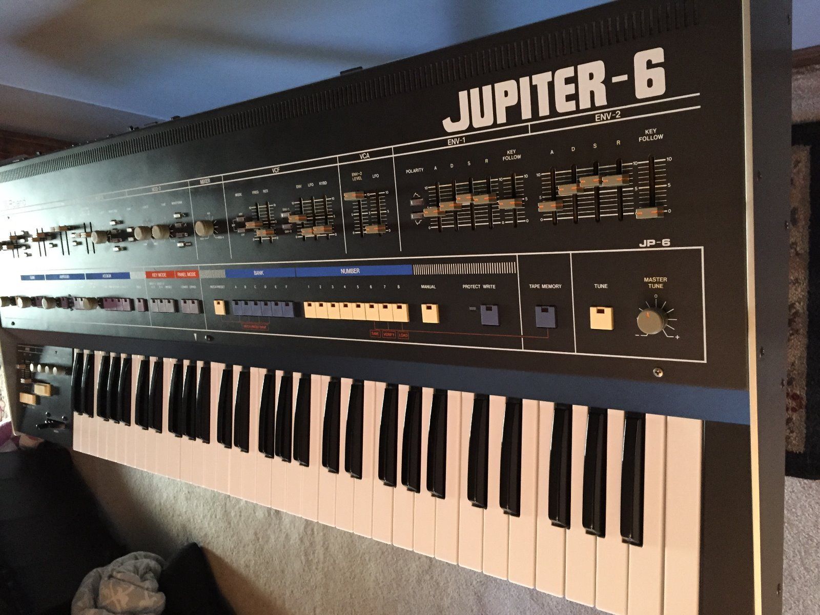 MATRIXSYNTH: Roland Jupiter 6 synthesizer with Europa Midi Upgrade