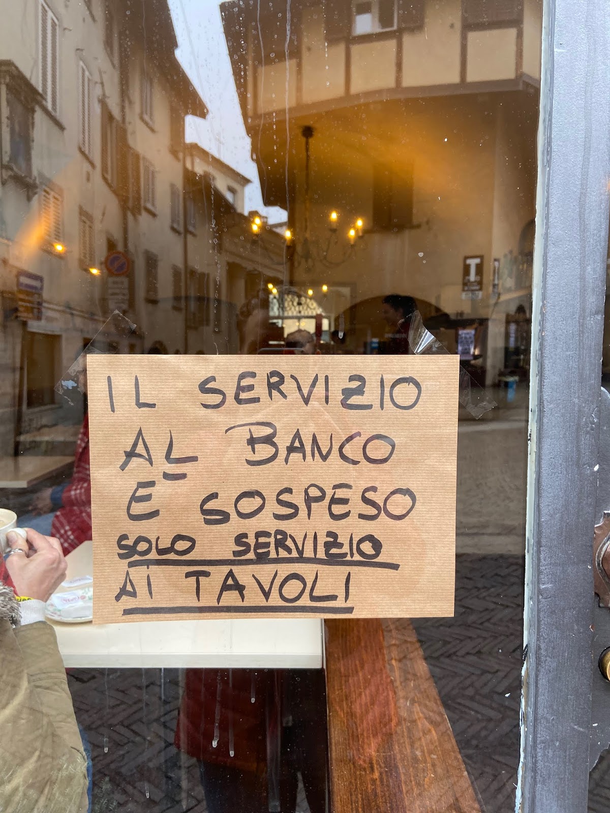 TravelMarx: Bergamo – Coronavirus – Street Sign Language Lesson XXX