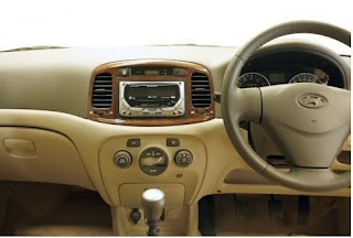 مدونة سيارات مصر الشاملة: صور سيارة هيونداى فيرنا فيفا 2011