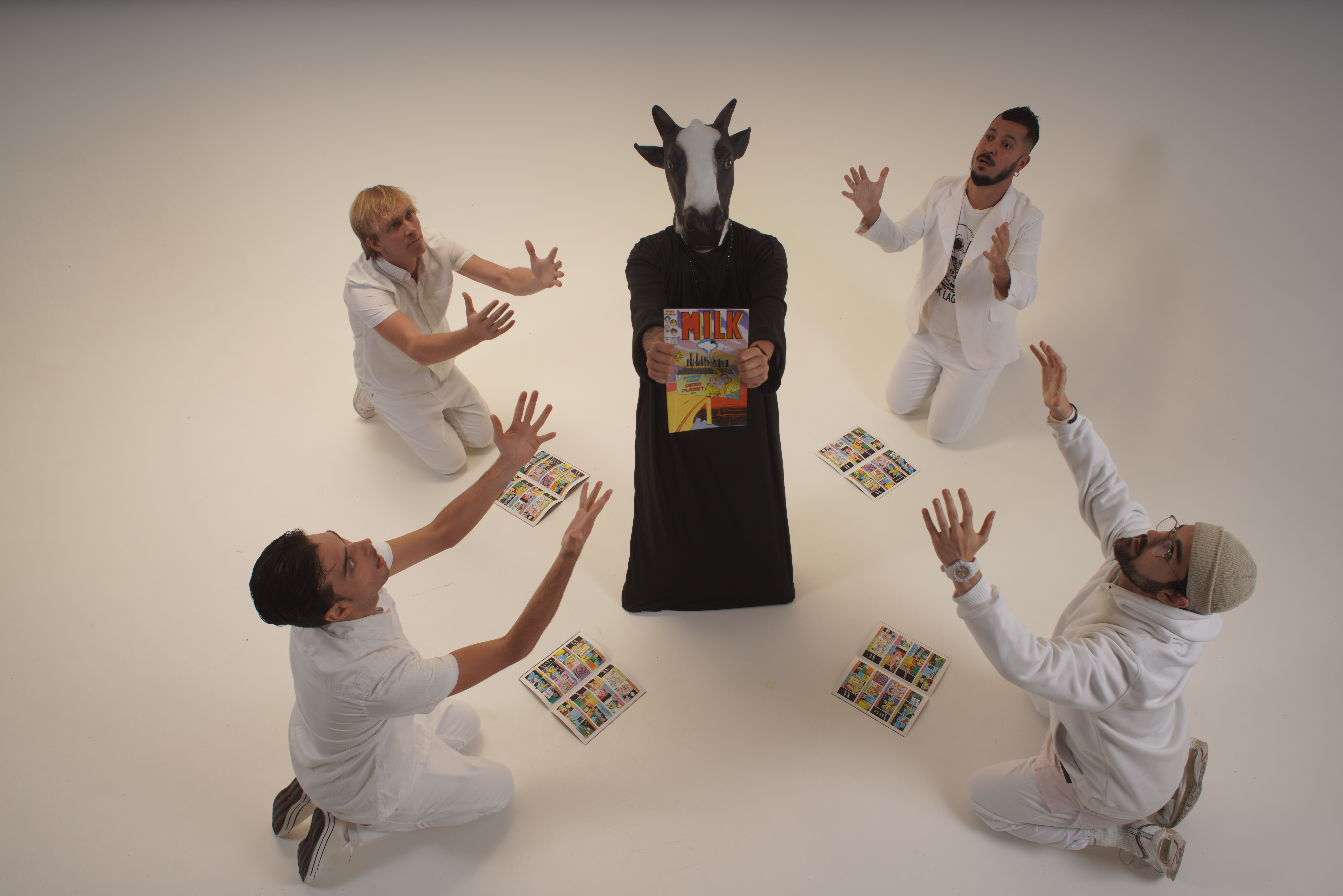 MILK publica nuevo vídeo en directo desde el estudio