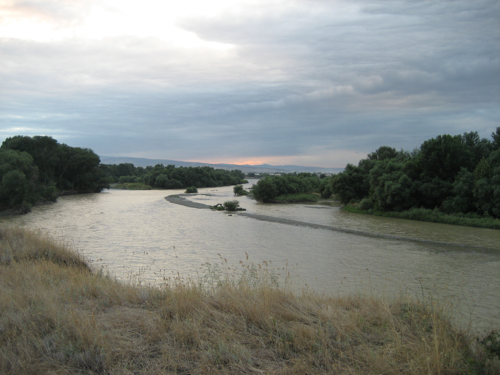 Living Rootless: Rustavi: Levan's Farm