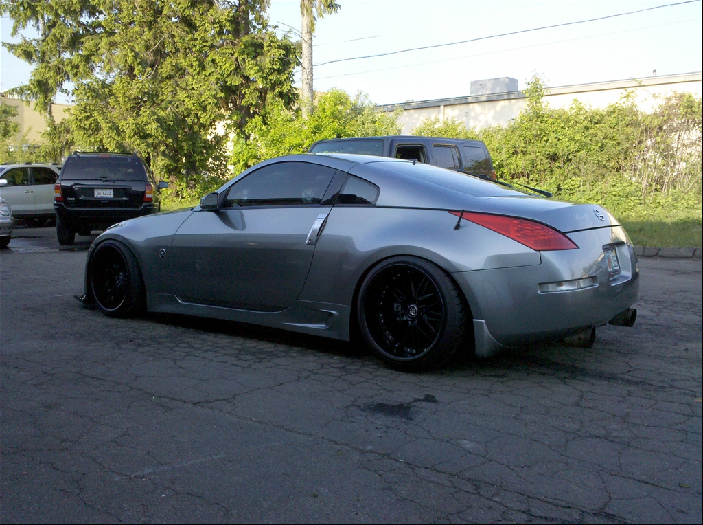 Motor Roar: Custom Nissan 350Z