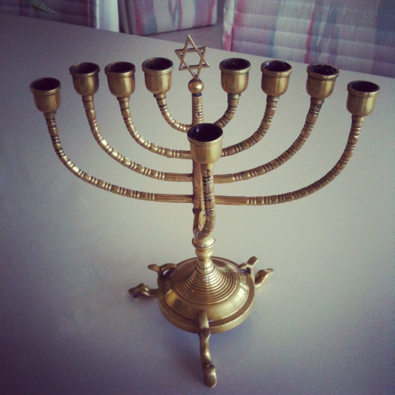 Dawn Ponders: December 2011